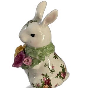 Royal Albert | Accents | Vintage Old Country Roses Royal Albert Lidded ...